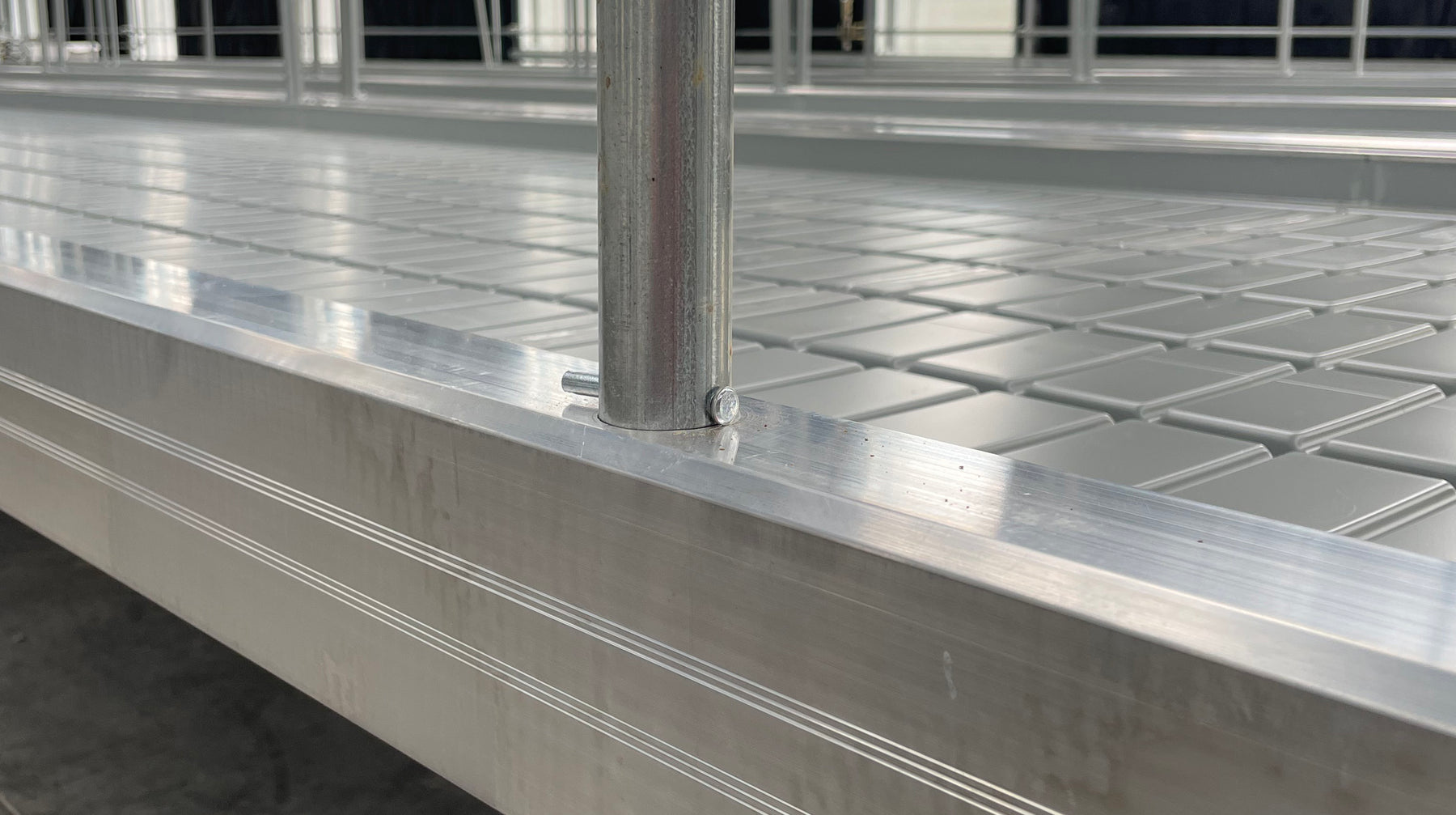 Rolling benches – Hortitech Direct